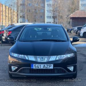 Honda Civic 2007 Narva, ar dzinēja tilpumu 1.80 L un nobraukumu 285 tūkst. km par 1490 €, foto  vietnē AUTOMOTO.COM.LV