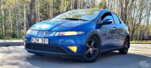 Honda Civic 2007 in Vilnius, with an engine capacity of 2.20 L and mileage of 310 thousand km for 2000 €, photo 3 on AUTOMOTO.COM.LV