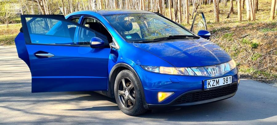 Honda Civic 2007 in Vilnius, with an engine capacity of 2.20 L and mileage of 310 thousand km for 2000 €, photo 18 on AUTOMOTO.COM.LV