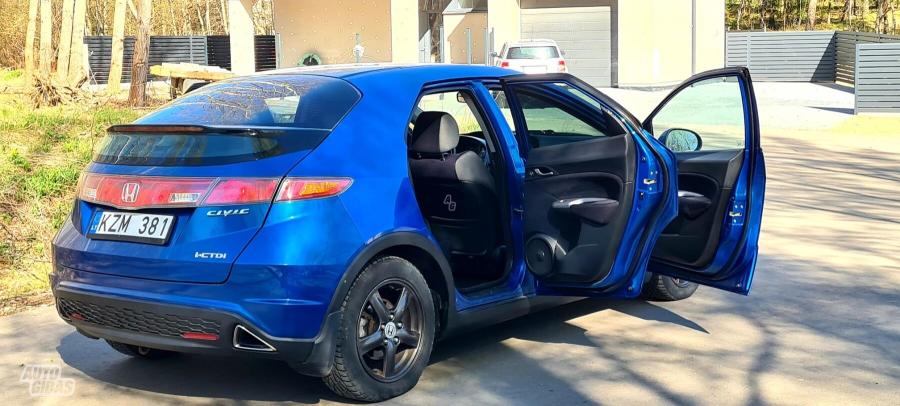 Honda Civic 2007 in Vilnius, with an engine capacity of 2.20 L and mileage of 310 thousand km for 2000 €, photo 20 on AUTOMOTO.COM.LV