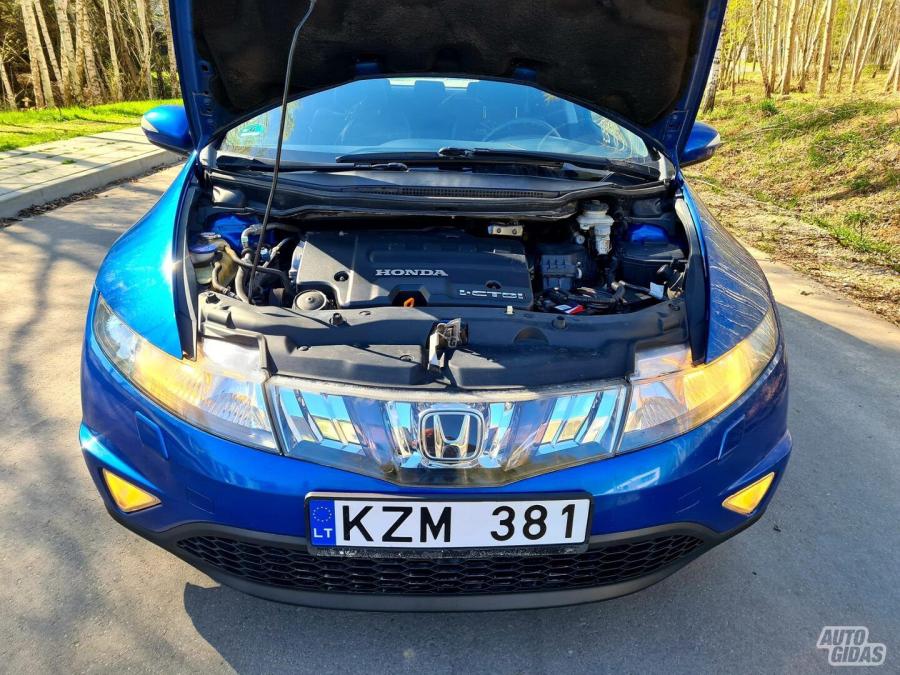 Honda Civic 2007 in Vilnius, with an engine capacity of 2.20 L and mileage of 310 thousand km for 2000 €, photo 22 on AUTOMOTO.COM.LV