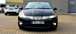 Honda Civic 2007 in Vilnius, with an engine capacity of 2.20 L and mileage of 287 thousand km for 1850 €, photo 9 on AUTOMOTO.COM.LV
