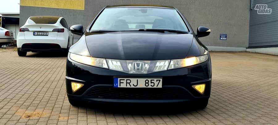 Honda Civic 2007 in Vilnius, with an engine capacity of 2.20 L and mileage of 287 thousand km for 1850 €, photo 9 on AUTOMOTO.COM.LV