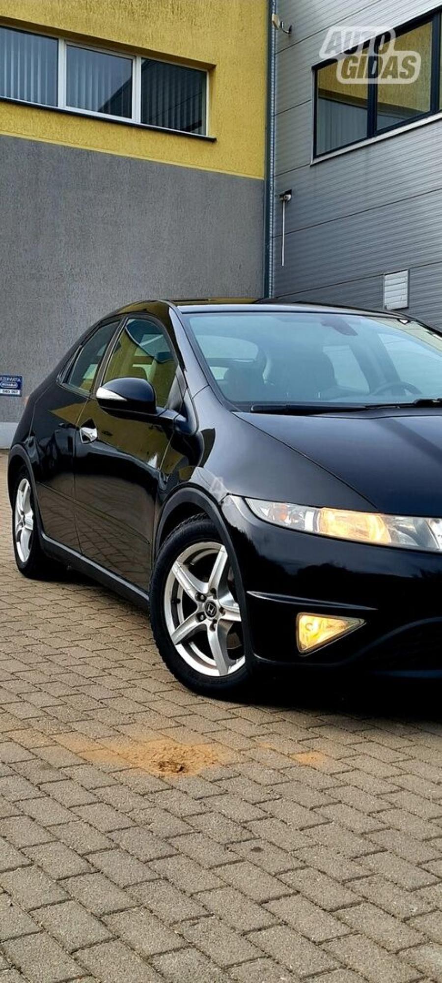 Honda Civic 2007 in Vilnius, with an engine capacity of 2.20 L and mileage of 287 thousand km for 1850 €, photo 10 on AUTOMOTO.COM.LV