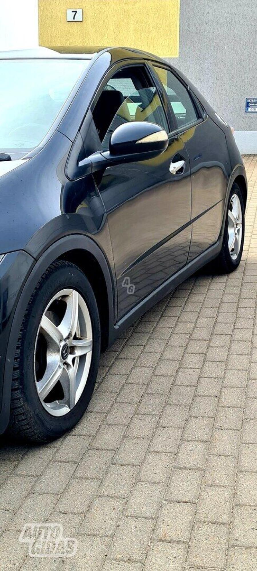 Honda Civic 2007 in Vilnius, with an engine capacity of 2.20 L and mileage of 287 thousand km for 1850 €, photo 25 on AUTOMOTO.COM.LV