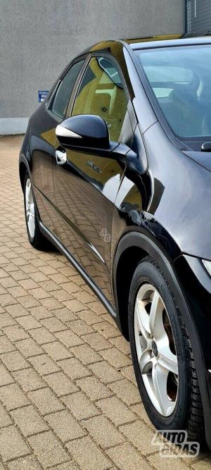 Honda Civic 2007 in Vilnius, with an engine capacity of 2.20 L and mileage of 287 thousand km for 1850 €, photo 27 on AUTOMOTO.COM.LV