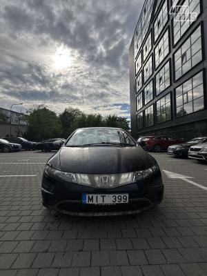 Honda Civic 2007 in Kaunas, with an engine capacity of 2.20 L and mileage of 330 thousand km for 950 €, photo 4 on AUTOMOTO.COM.LV