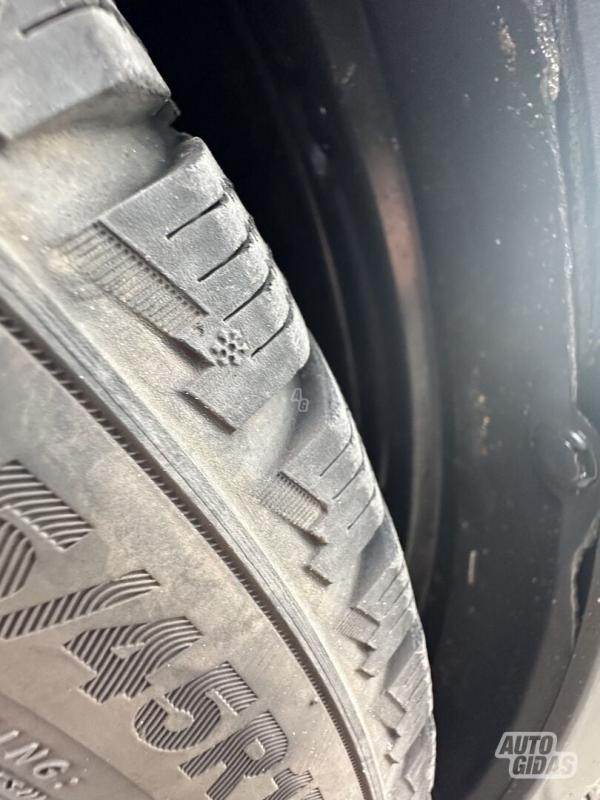 Honda Civic 2007 Kauņa, ar dzinēja tilpumu 2.20 L un nobraukumu 330 tūkst. km par 950 €, foto 8 vietnē AUTOMOTO.COM.LV