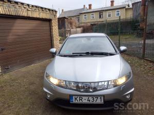 Honda Civic 2007 in Tukums, with an engine capacity of 1.80 L and mileage of 337 thousand km for 1900 €, photo  on AUTOMOTO.COM.LV