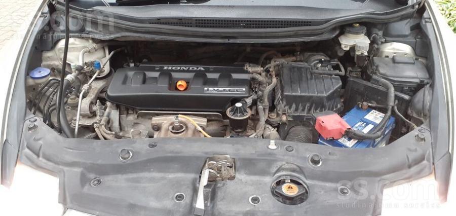 Honda Civic 2007 Rīga, ar dzinēja tilpumu 1.80 L un nobraukumu 293 tūkst. km par 1445 €, foto 18 vietnē AUTOMOTO.COM.LV
