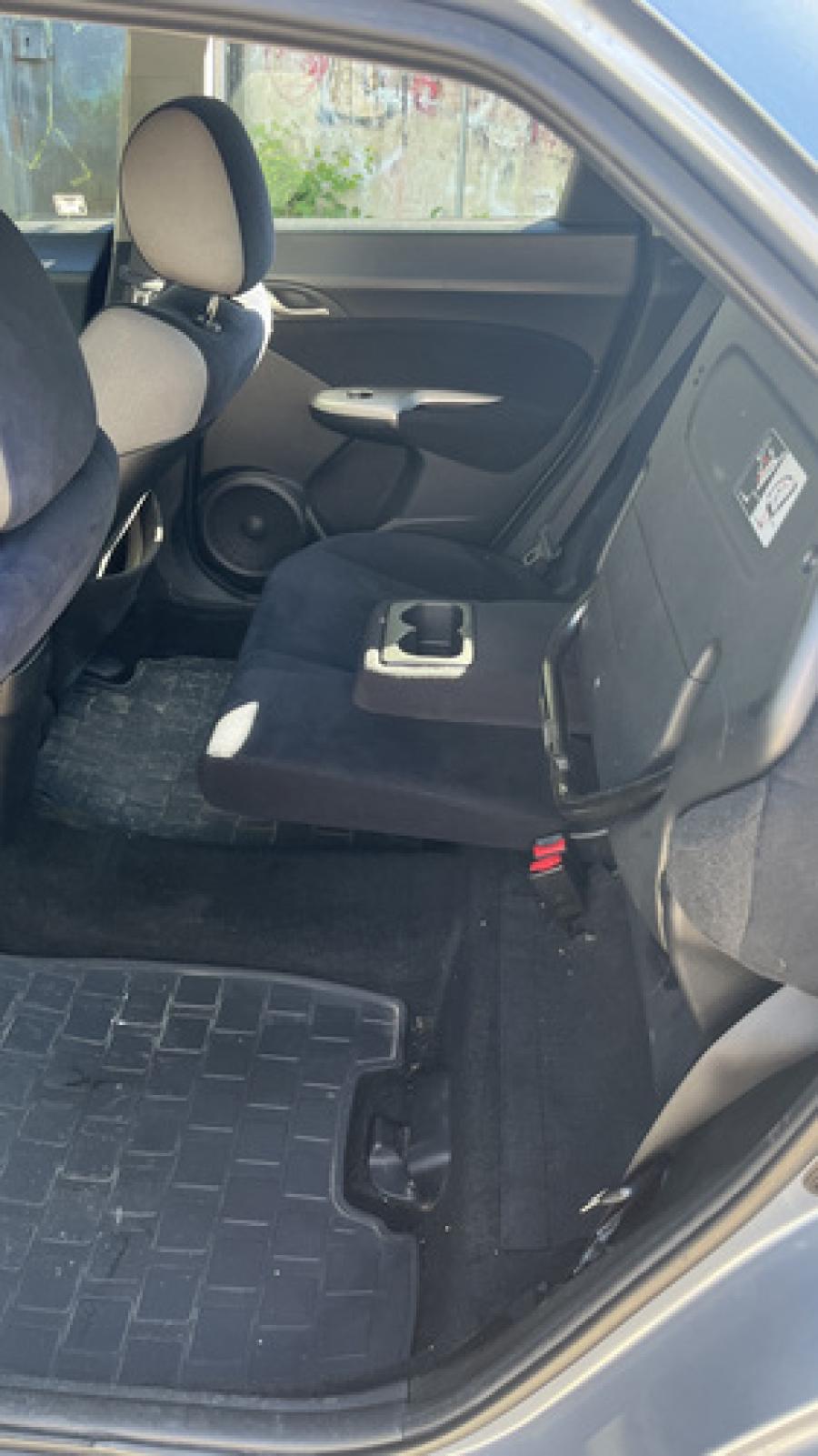 Honda Civic 2007 Tallina, ar dzinēja tilpumu 1.80 L un nobraukumu 327 tūkst. km par 2000 €, foto 9 vietnē AUTOMOTO.COM.LV