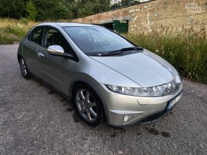 Honda Civic 2007 Viļņa, ar dzinēja tilpumu 1.80 L un nobraukumu 187 tūkst. km par 770 €, foto 4 vietnē AUTOMOTO.COM.LV