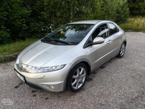 Honda Civic 2007 in Vilnius, with an engine capacity of 1.80 L and mileage of 187 thousand km for 699 €, photo  on AUTOMOTO.COM.LV