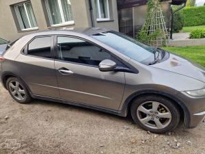 Honda Civic 2007 Klaipėda, ar dzinēja tilpumu 2.20 L un nobraukumu 227 tūkst. km par 800 €, foto 4 vietnē AUTOMOTO.COM.LV