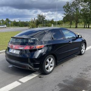 Honda Civic 2007 Šauļi, ar dzinēja tilpumu 1.80 L un nobraukumu 140 tūkst. km par 1599 €, foto 6 vietnē AUTOMOTO.COM.LV