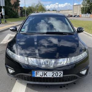 Honda Civic 2007 Šauļi, ar dzinēja tilpumu 1.80 L un nobraukumu 140 tūkst. km par 1599 €, foto 9 vietnē AUTOMOTO.COM.LV