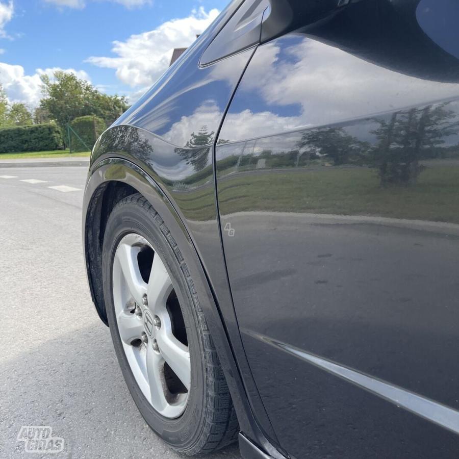 Honda Civic 2007 Šauļi, ar dzinēja tilpumu 1.80 L un nobraukumu 140 tūkst. km par 1599 €, foto 10 vietnē AUTOMOTO.COM.LV