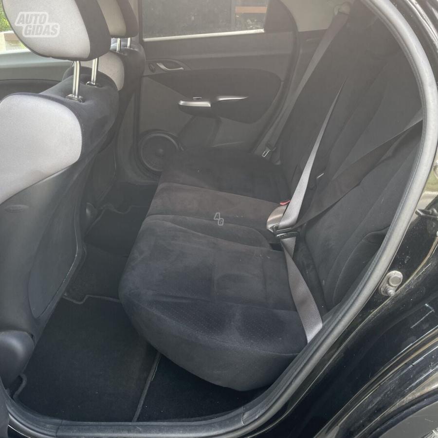 Honda Civic 2007 Šauļi, ar dzinēja tilpumu 1.80 L un nobraukumu 140 tūkst. km par 1599 €, foto 18 vietnē AUTOMOTO.COM.LV