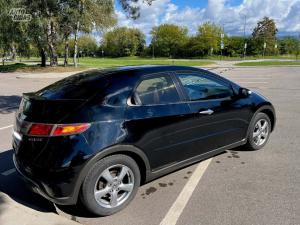 Honda Civic 2007 Kauņa, ar dzinēja tilpumu 1.30 L un nobraukumu 253 tūkst. km par 2300 €, foto 6 vietnē AUTOMOTO.COM.LV