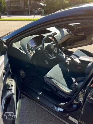 Honda Civic 2007 Kauņa, ar dzinēja tilpumu 1.30 L un nobraukumu 253 tūkst. km par 2300 €, foto 7 vietnē AUTOMOTO.COM.LV
