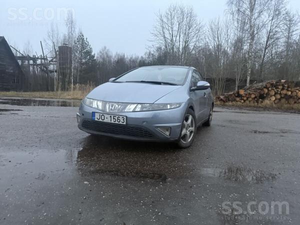Honda Civic 2008 in Tukums, with an engine capacity of 2.20 L and mileage of 428 thousand km for 800 €, photo 1 on AUTOMOTO.COM.LV