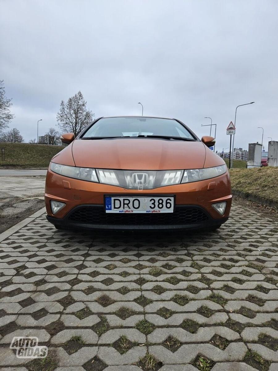 Honda Civic 2008 Viļņa, ar dzinēja tilpumu 1.80 L un nobraukumu 246 tūkst. km par 1100 €, foto 1 vietnē AUTOMOTO.COM.LV