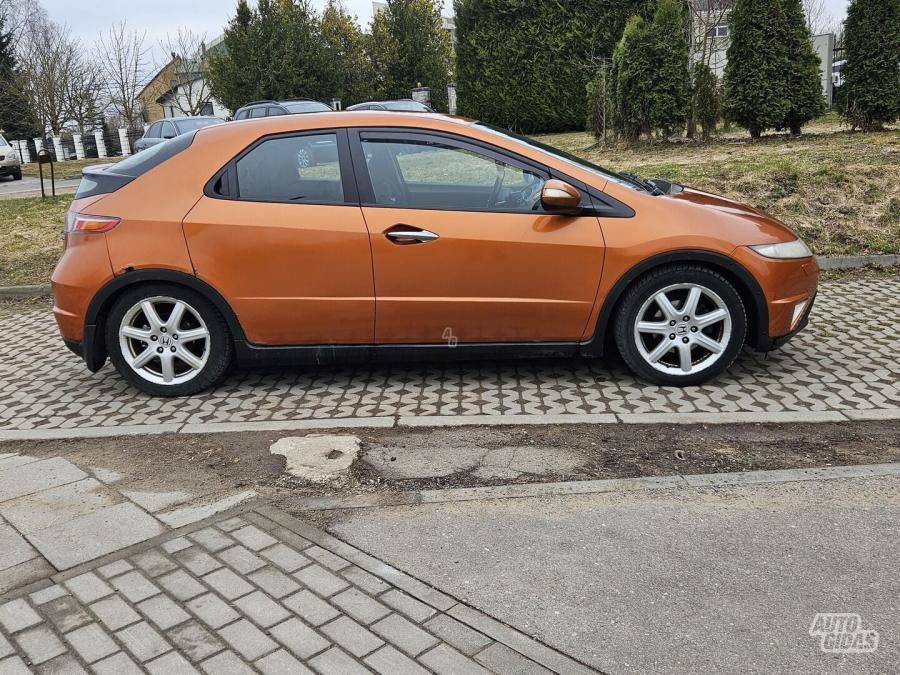 Honda Civic 2008 Viļņa, ar dzinēja tilpumu 1.80 L un nobraukumu 246 tūkst. km par 1100 €, foto 11 vietnē AUTOMOTO.COM.LV