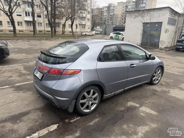Honda Civic 2008 Viļņa, ar dzinēja tilpumu 2.20 L un nobraukumu 342 tūkst. km par 1200 €, foto 4 vietnē AUTOMOTO.COM.LV