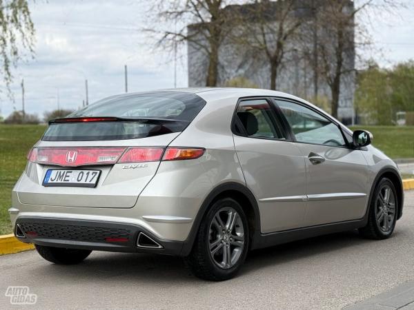 Honda Civic 2008 Kauņa, ar dzinēja tilpumu 2.20 L un nobraukumu 289 tūkst. km par 2500 €, foto 3 vietnē AUTOMOTO.COM.LV