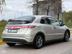 Honda Civic 2008 Kauņa, ar dzinēja tilpumu 2.20 L un nobraukumu 289 tūkst. km par 2500 €, foto 4 vietnē AUTOMOTO.COM.LV