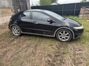 Honda Civic 2008 in Vilnius, with an engine capacity of 2.20 L and mileage of 331 thousand km for 1350 €, photo 5 on AUTOMOTO.COM.LV