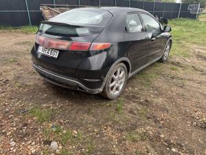 Honda Civic 2008 in Vilnius, with an engine capacity of 2.20 L and mileage of 331 thousand km for 1350 €, photo 9 on AUTOMOTO.COM.LV
