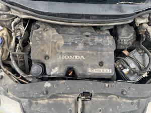 Honda Civic 2008 in Vilnius, with an engine capacity of 2.20 L and mileage of 331 thousand km for 1350 €, photo 14 on AUTOMOTO.COM.LV