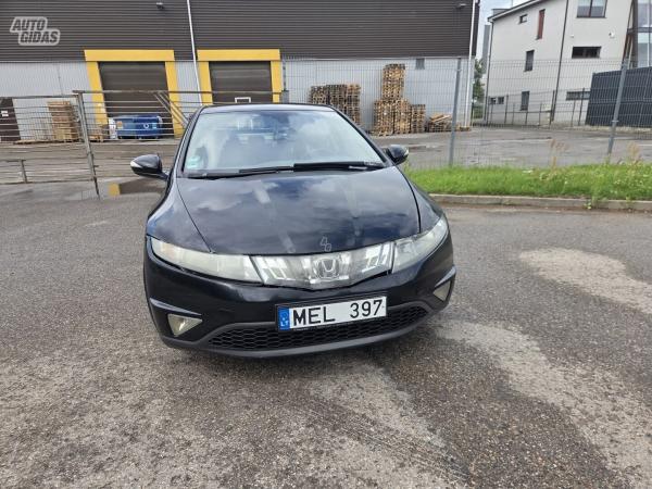 Honda Civic 2008 in Kaunas, with an engine capacity of 2.20 L and mileage of 295 thousand km for 780 €, photo 2 on AUTOMOTO.COM.LV