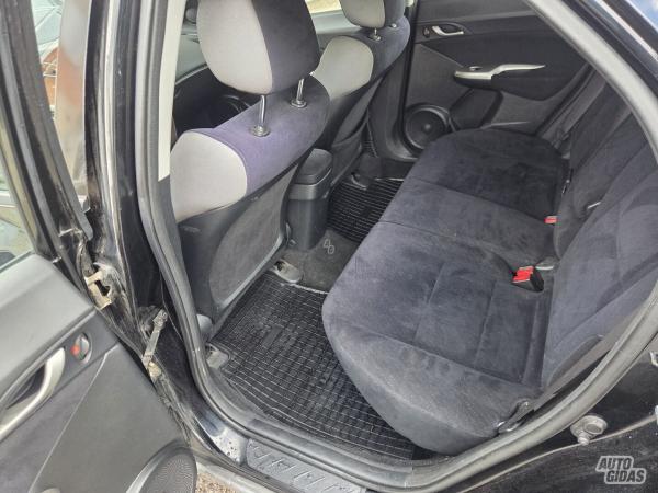 Honda Civic 2008 in Kaunas, with an engine capacity of 2.20 L and mileage of 295 thousand km for 780 €, photo 10 on AUTOMOTO.COM.LV