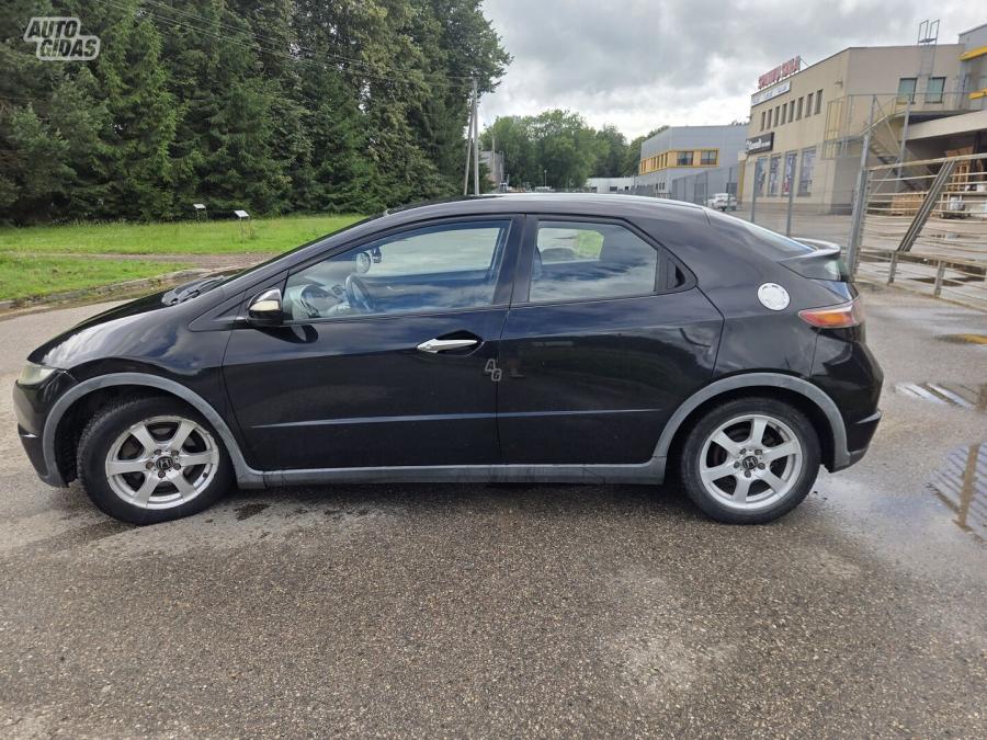 Honda Civic 2008 Kauņa, ar dzinēja tilpumu 2.20 L un nobraukumu 295 tūkst. km par 780 €, foto 9 vietnē AUTOMOTO.COM.LV