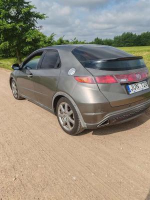 Honda Civic 2008 Viļņa, ar dzinēja tilpumu 2.20 L un nobraukumu 235 tūkst. km par 1700 €, foto 4 vietnē AUTOMOTO.COM.LV