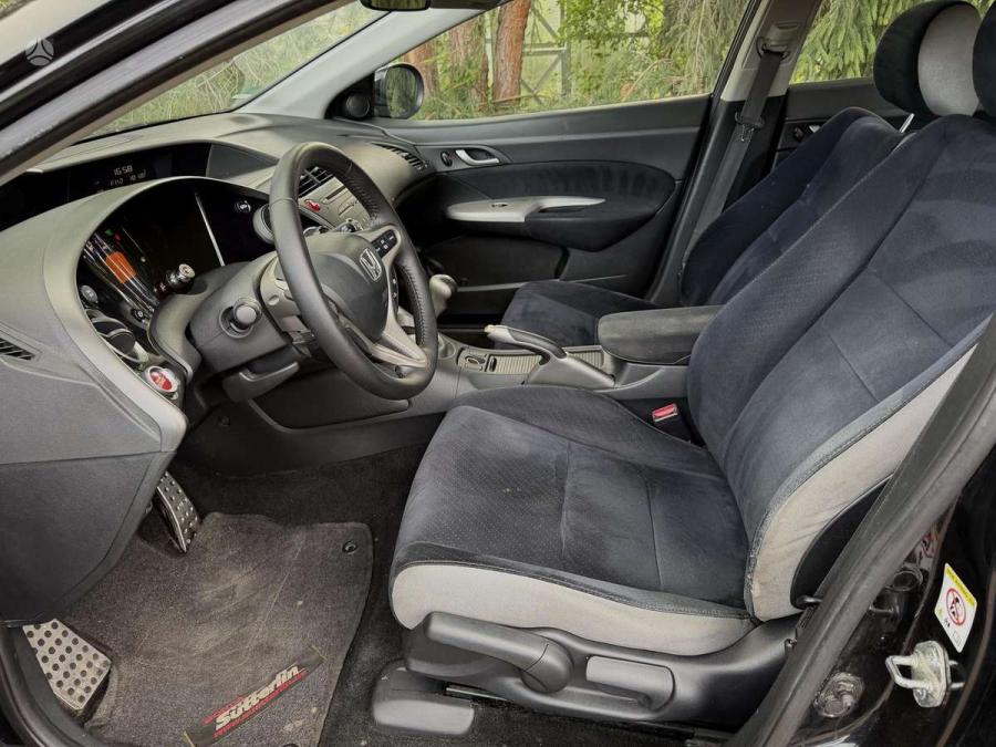 Honda Civic 2008 Marijampole, ar dzinēja tilpumu 1.80 L un nobraukumu 273 tūkst. km par 2999 €, foto 11 vietnē AUTOMOTO.COM.LV
