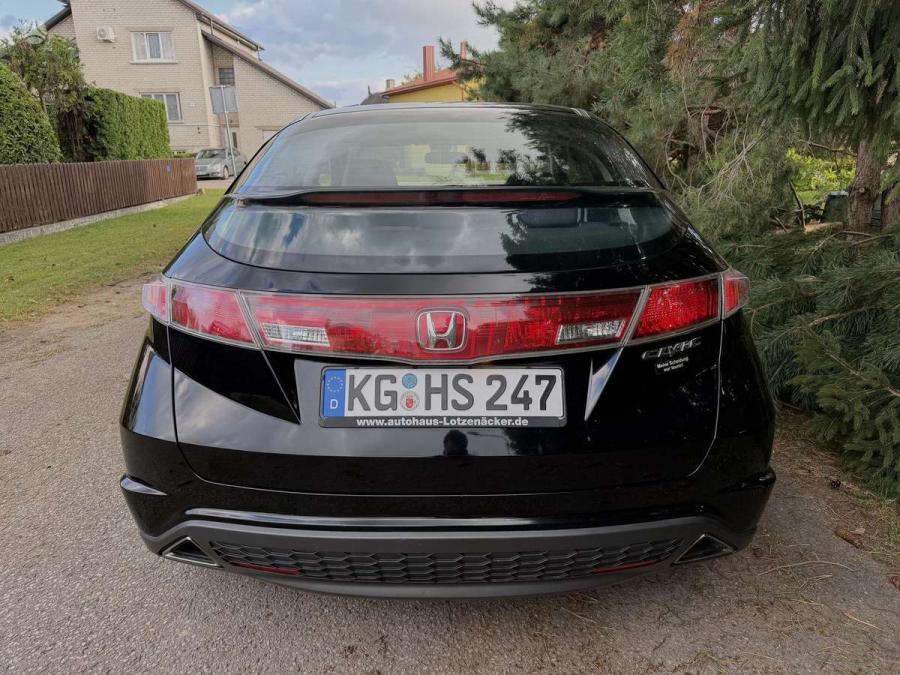Honda Civic 2008 Marijampole, ar dzinēja tilpumu 1.80 L un nobraukumu 273 tūkst. km par 2999 €, foto 5 vietnē AUTOMOTO.COM.LV