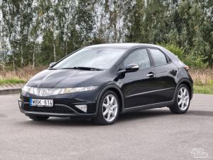 Honda Civic 2008 in Vilnius, with an engine capacity of 1.80 L and mileage of 264 thousand km for 2900 €, photo  on AUTOMOTO.COM.LV