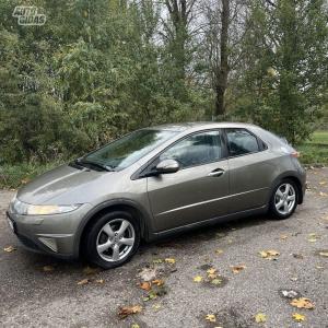 Honda Civic 2008 Viļņa, ar dzinēja tilpumu 1.80 L un nobraukumu 244 tūkst. km par 1999 €, foto 6 vietnē AUTOMOTO.COM.LV