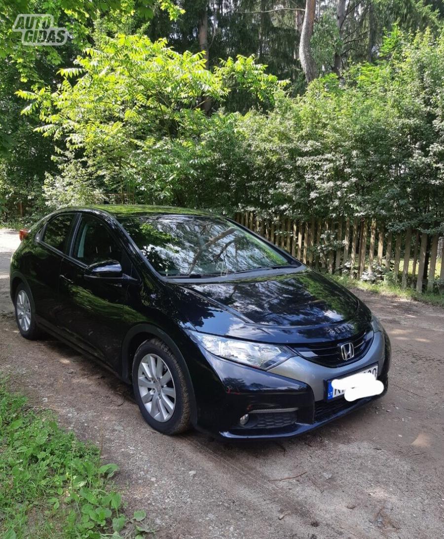 Honda Civic 2012 in Vilnius, with an engine capacity of 2.20 L and mileage of 166 thousand km for 6300 €, photo 1 on AUTOMOTO.COM.LV