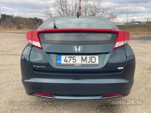 Honda Civic 2013 in Tallinn, with an engine capacity of 1.80 L and mileage of 155 thousand km for 6790 €, photo 5 on AUTOMOTO.COM.LV