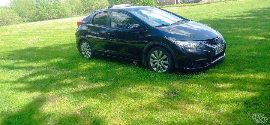 Honda Civic 2013 in Radviliskis, with an engine capacity of 1.60 L and mileage of 31 thousand km for 4400 €, photo 3 on AUTOMOTO.COM.LV