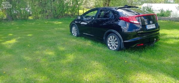 Honda Civic 2013 Radviliškis, ar dzinēja tilpumu 1.60 L un nobraukumu 31 tūkst. km par 4400 €, foto 4 vietnē AUTOMOTO.COM.LV