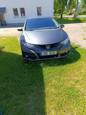 Honda Civic 2013 Kuresāre, ar dzinēja tilpumu 1.80 L un nobraukumu 201 tūkst. km par 6550 €, foto 4 vietnē AUTOMOTO.COM.LV