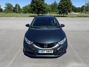 Honda Civic 2013 in Tallinn, with an engine capacity of 1.80 L and mileage of 183 thousand km for 6900 €, photo 10 on AUTOMOTO.COM.LV