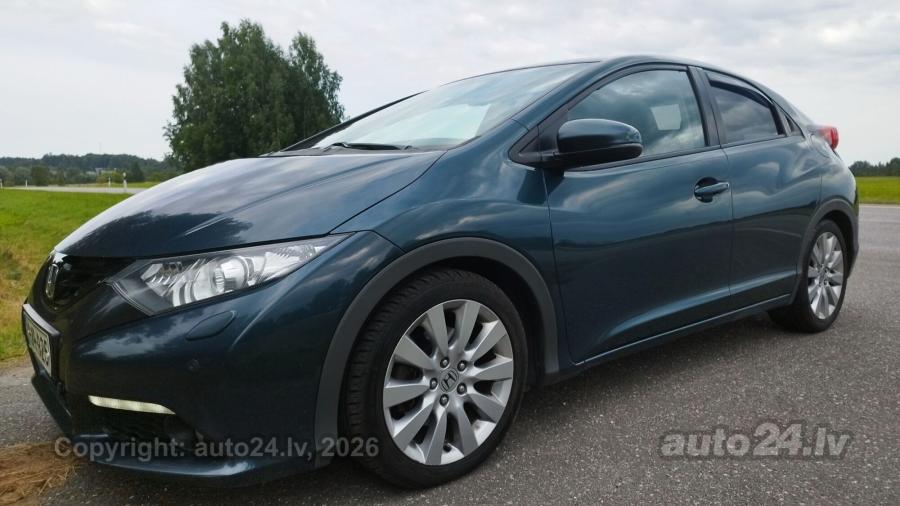 Honda Civic 2013 in Tallinn, with an engine capacity of 1.60 L and mileage of 383 thousand km for 4400 €, photo 5 on AUTOMOTO.COM.LV