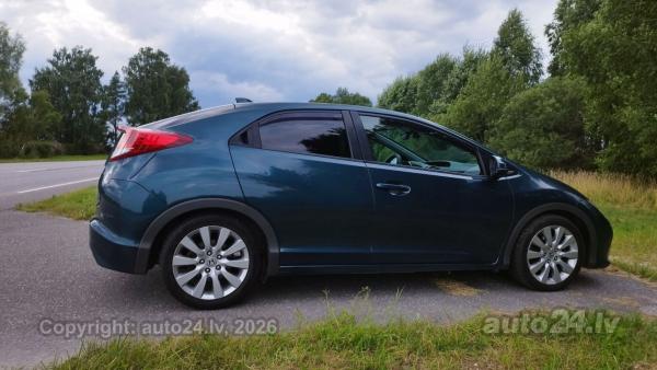 Honda Civic 2013 Tallina, ar dzinēja tilpumu 1.60 L un nobraukumu 383 tūkst. km par 4400 €, foto 6 vietnē AUTOMOTO.COM.LV