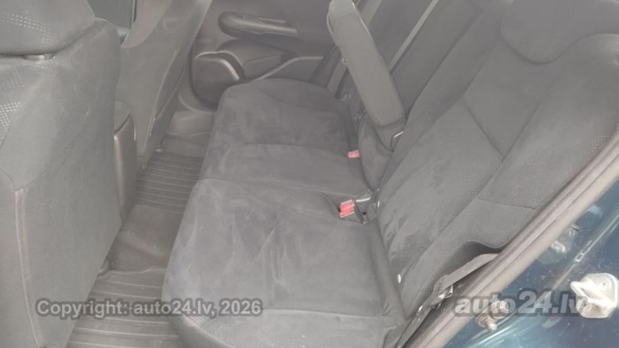 Honda Civic 2013 in Tallinn, with an engine capacity of 1.60 L and mileage of 383 thousand km for 4400 €, photo 13 on AUTOMOTO.COM.LV